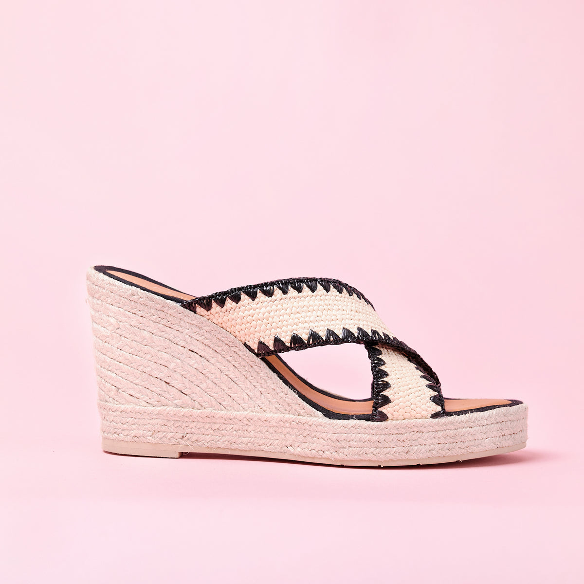Mule compensée façon raphia CANARIA – Mon Soulier